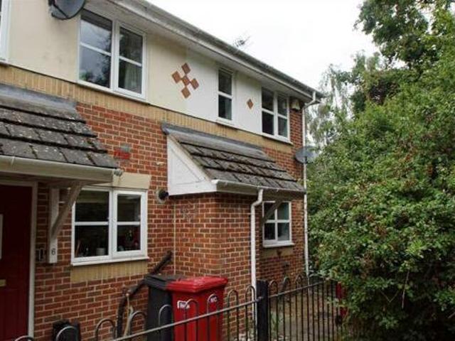 Manor Court, Cippenham, 2 Bedroom End