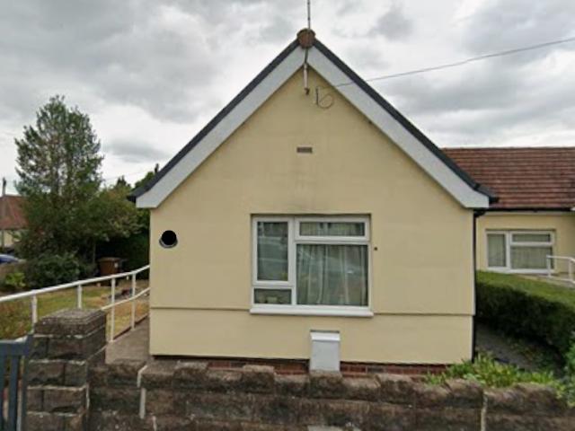 Manor Close, Uttoxeter, Staffordshire, ST14 7JW