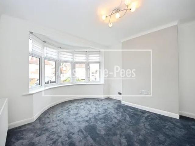 Manor Close Worcester PArk