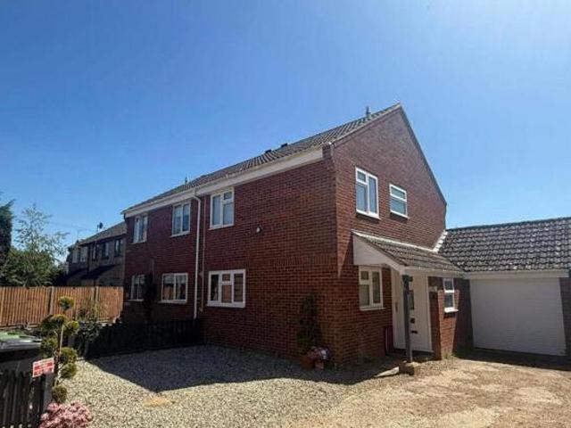 Manor Close, Buckden, 3 Bedroom Semi detached
