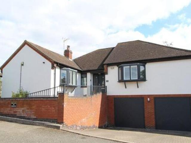 Manor Close, Claybrooke Magna, 3 Bedroom Bungalow