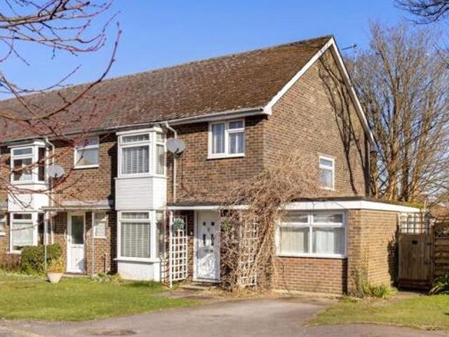 Manor Close, Storrington, 4 Bedroom End