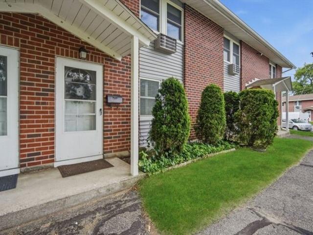 Manor Ct Unit,springfield, Condo For Sale