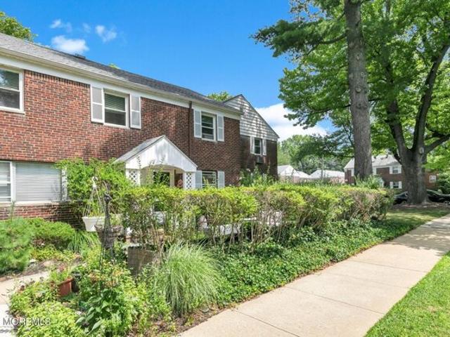 Manor Dr, Red Bank, Condo For Sale