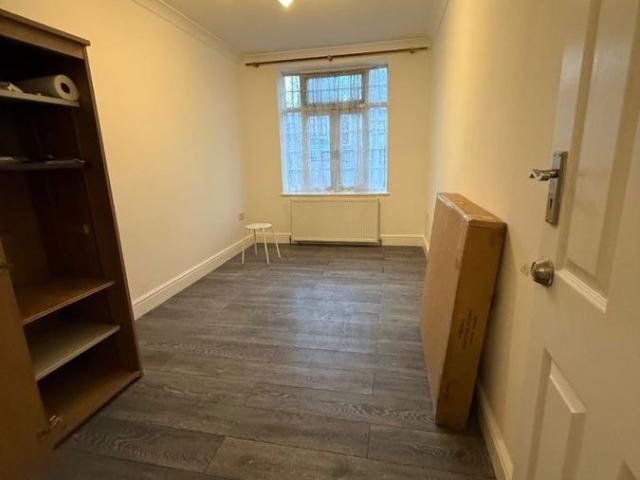 Manor Drive, Wembley HA9, Studio to rent, £1,500 pcm | PrimeLocation