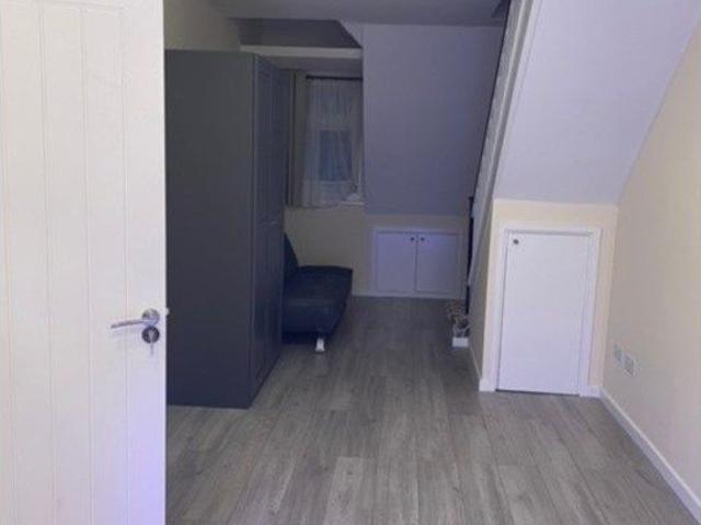 Manor Drive, Wembley HA9, Studio to rent, £1,700 pcm | PrimeLocation