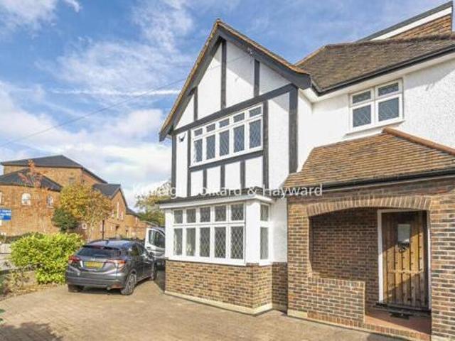 Manor Drive, Whetstone, 4 Bedroom Detached
