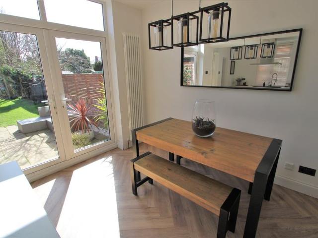 Manor Drive, Bennetthrope, Doncaster DN2 6BT