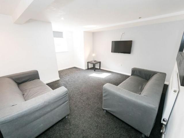 Manor Drive, Leeds