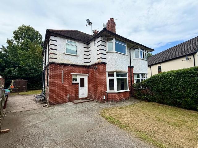 Manor Drive, Manchester, M21 3 bed semi detached house to rent £1,900 pcm £438 pw