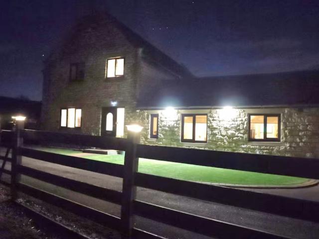 Manor Farm Buildings, OLD EDLINGTON, DN12