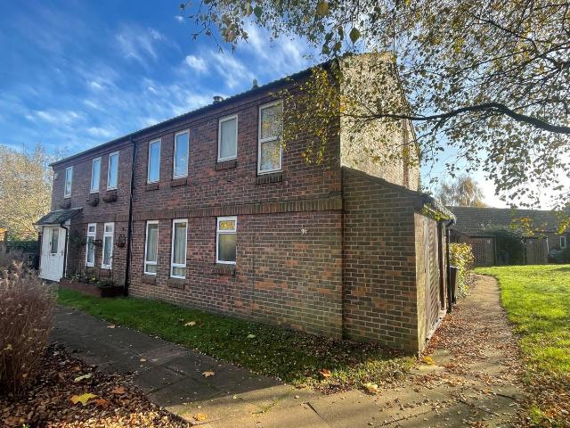 Manor Fields, Milford GU8, 3 bed end terrace house to rent, £1,500 pcm | PrimeLocation