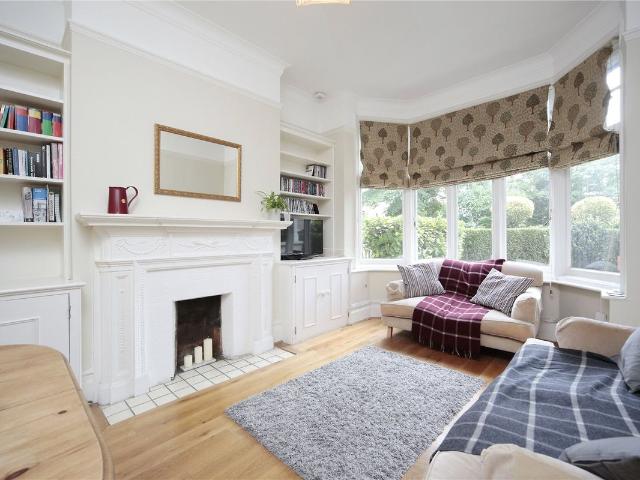 Manor Gardens, Larkhall Rise SW4, 3 bed flat to rent, £3,500 pcm | PrimeLocation
