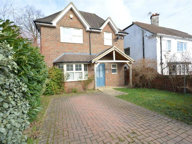 Manor Green Road, Epsom, Surrey KT19, 3 bed detached house to rent, £3,000 pcm | PrimeLocation