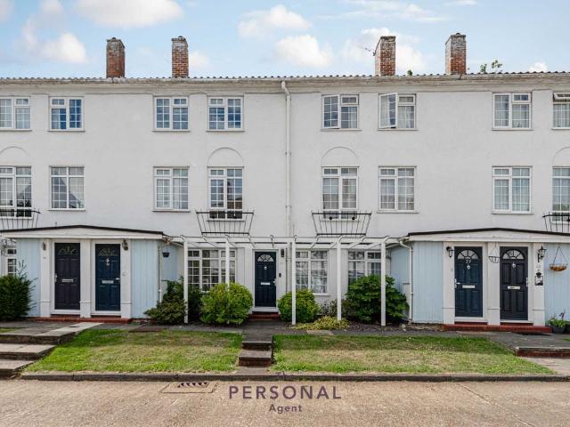 Manor House Court, Epsom KT18, 2 bed flat to rent, £1,800 pcm | PrimeLocation