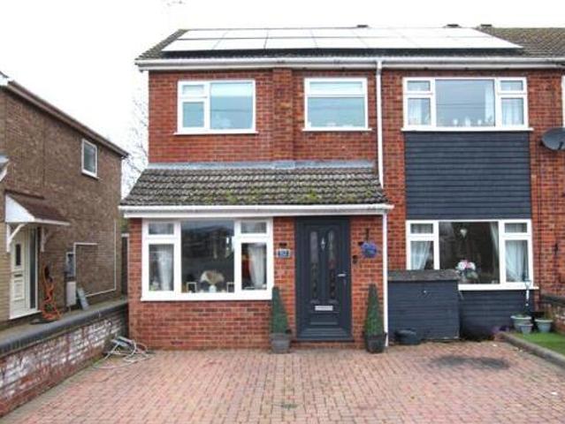 Manor Leas Close, Lincoln, 4 Bedroom Semi detached