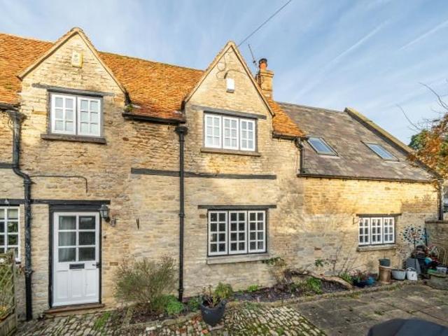 Manor Mews, Stratton Audley, Bicester OX27, 3 bed end terrace house to rent, £1,600 pcm | PrimeLocation
