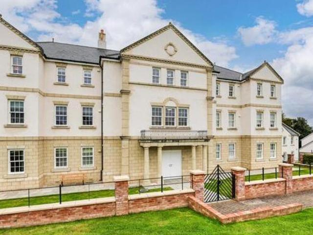 Manor Park, Carleton, 2 Bedroom Apartment
