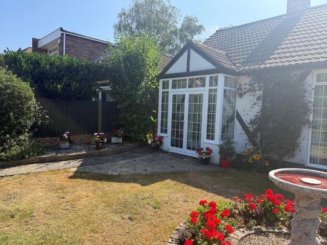 Manor Park, Chislehurst, BR7 1 bed apartment to rent £1,600 pcm £369 pw