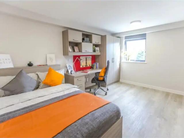 Manor Park Court Coventry Student Accommodation, UK | Amber