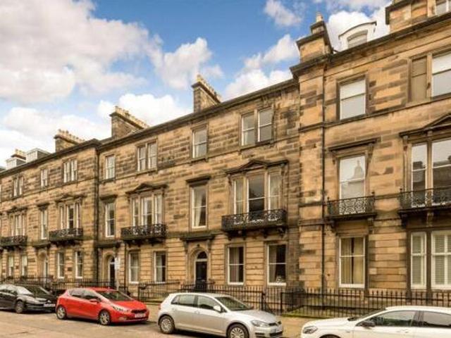 Manor Place, West End, 2 Bedroom Flat