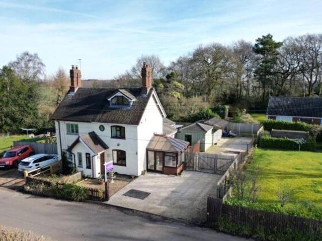 Manor Road, Madeley, 3 Bedroom Semi detached