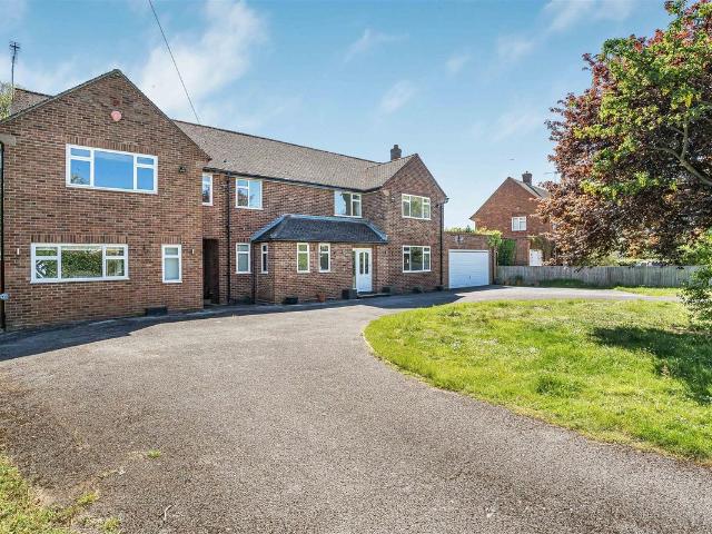 Manor Road, Maidenhead SL6, 5 bed detached house to rent, £5,000 pcm | PrimeLocation