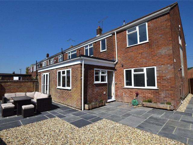 Manor Road, Alton, Hampshire GU34, Room to rent, £900 pcm | PrimeLocation