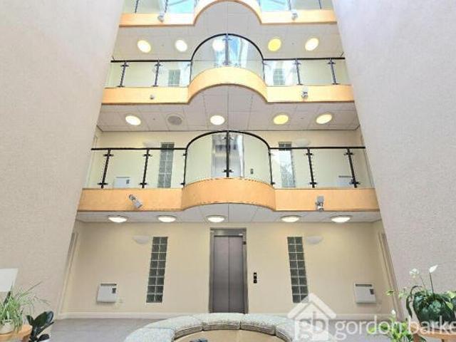 Manor Road, Bournemouth, 2 Bedroom Apartment