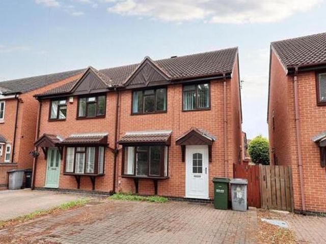 Manor Road, Carlton, 3 Bedroom Property