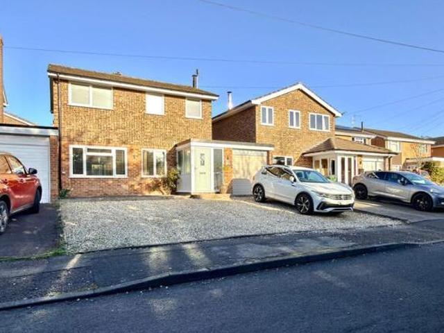 Manor Road, Eckington, 3 Bedroom Link
