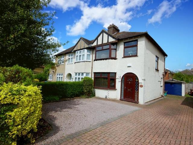 Manor Road, Hatfield Garden Village 3 bed semi detached house to rent £1,900 pcm £438 pw
