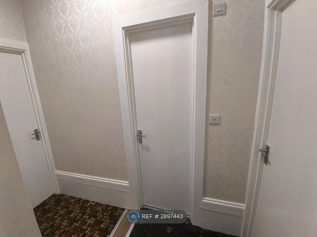 Manor Road, London N16, 1 bed flat to rent, £1,900 pcm | PrimeLocation