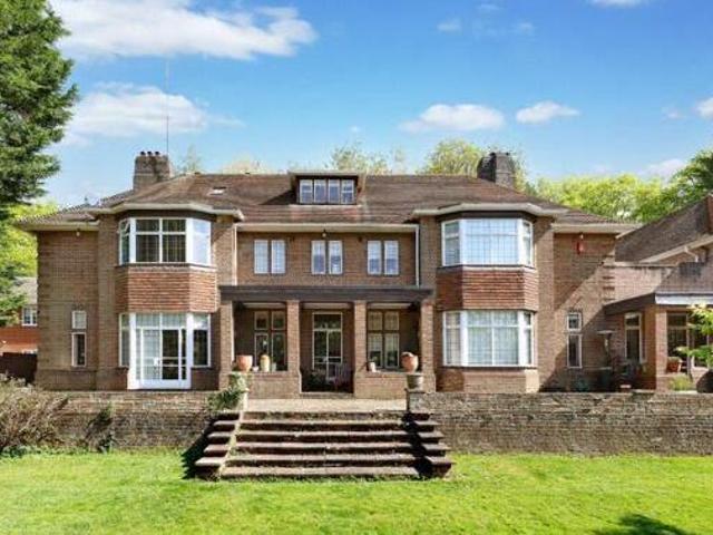Manor Road, Penn, 6 Bedroom Detached