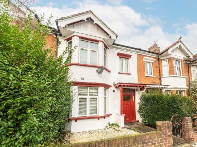 Manor Road, Richmond TW9, 1 bed flat to rent, £1,700 pcm | PrimeLocation