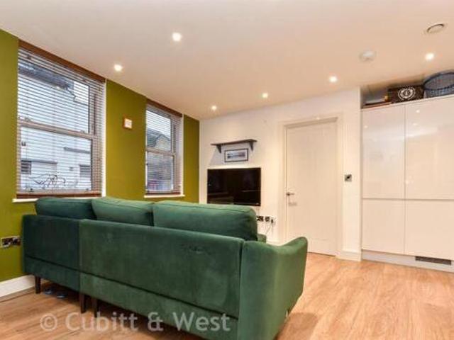 Manor Road, Wallington, 1 Bedroom Ground