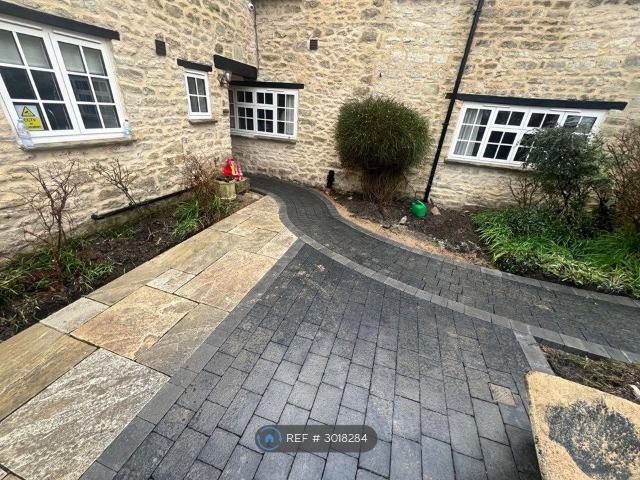Manor Road, Woodstock OX20, 3 bed semi detached house to rent, £2,750 pcm | PrimeLocation