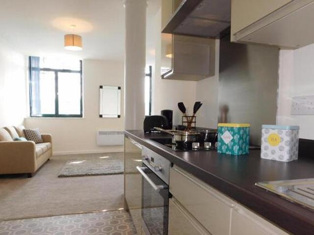 Manor Row, City Centre, 1 Bedroom Apartment