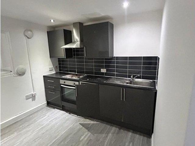 Manor Row, Bradford BD1, 1 bed flat to rent, £600 pcm | PrimeLocation