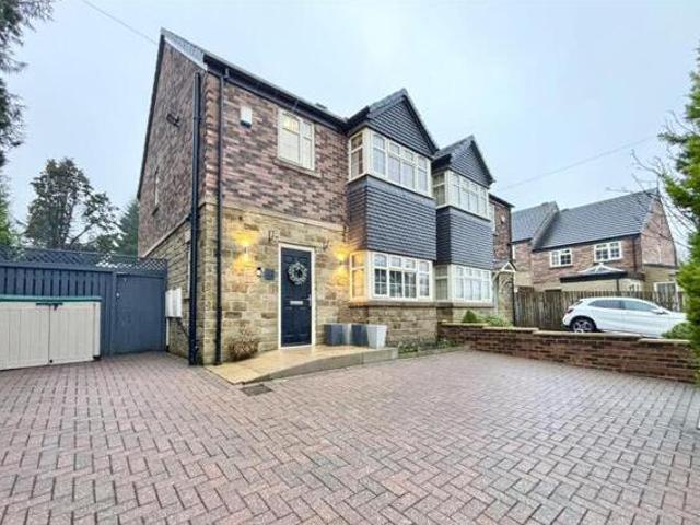 Manor Row, Low Moor, 3 Bedroom Semi detached