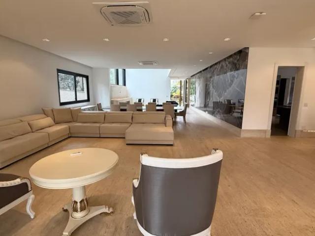 Mansão 1.100m com 5 suites, moderna, ampla para venda e locação Tambore 3 Alphaville