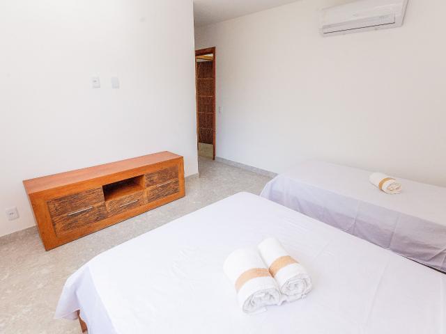 Mansão com Cinco Suítes no Cond do Frade em Angra dos Reis por Luxury Rentals