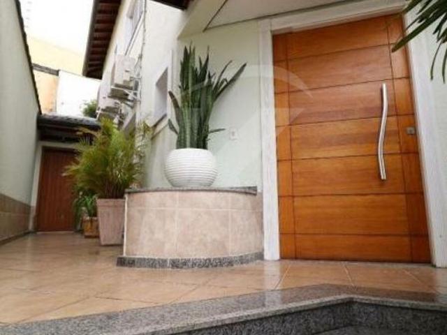 Mansão à venda 4 suítes 8 Vagas Jardim São Bento