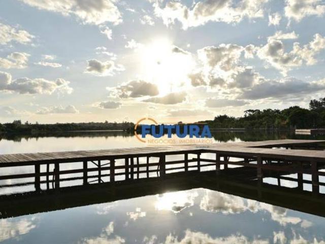 Mansão à Venda no Lago Norte | Beira Lago, 1.000m² e Alto Padrão