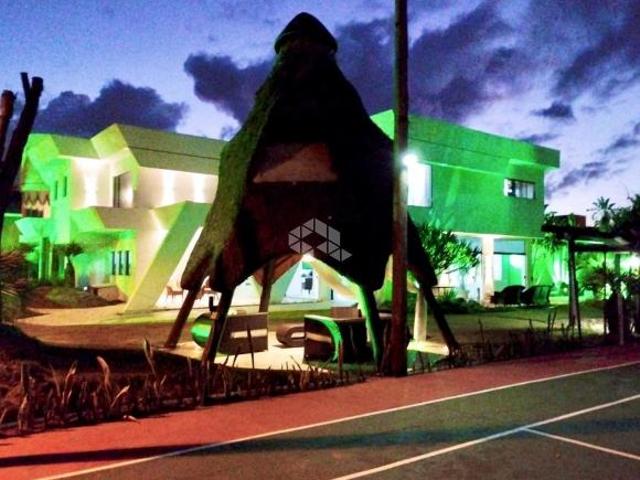 Mansão a beira mar com 5 suítes em Noiva do Mar Xangri lá