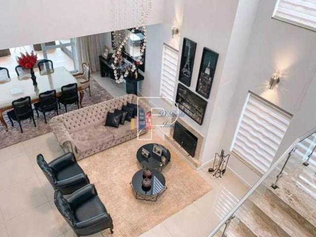 Mansão de luxo à venda em condomínio exclusivo no Jardim do Golf I em Jandira SP! 5 quartos, 5 suíte