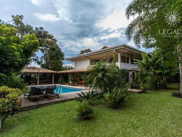MANSÃO EXCLUSIVA NA QI 21 – LAGO SUL | AO LADO DA PONTE JK