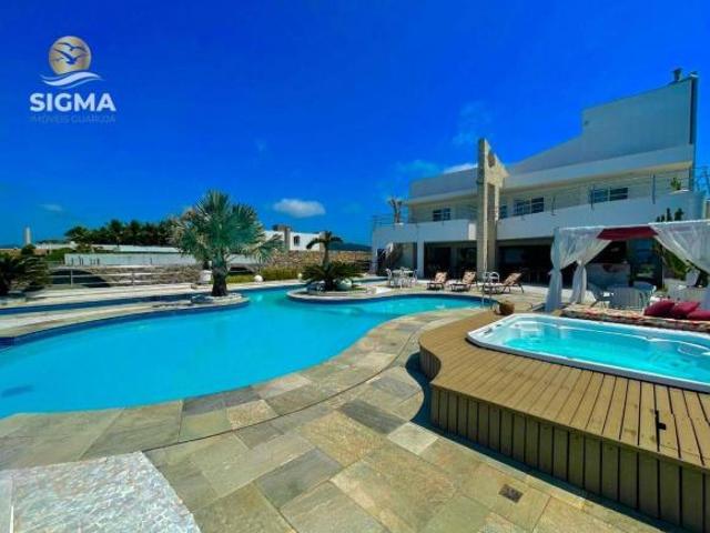Mansão luxuosa de frente para o mar com 10 suítes área de lazer e 12 vagas Praia do Pernambuco, Gu