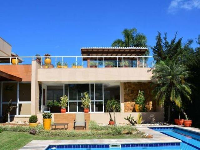 Mansão Mobiliada A VENDA no Jardim Acapulco, praia de Guarujá