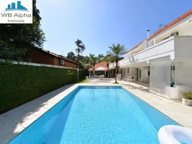 Mansão mobiliada para venda no Jardim Acapulco Guarujá